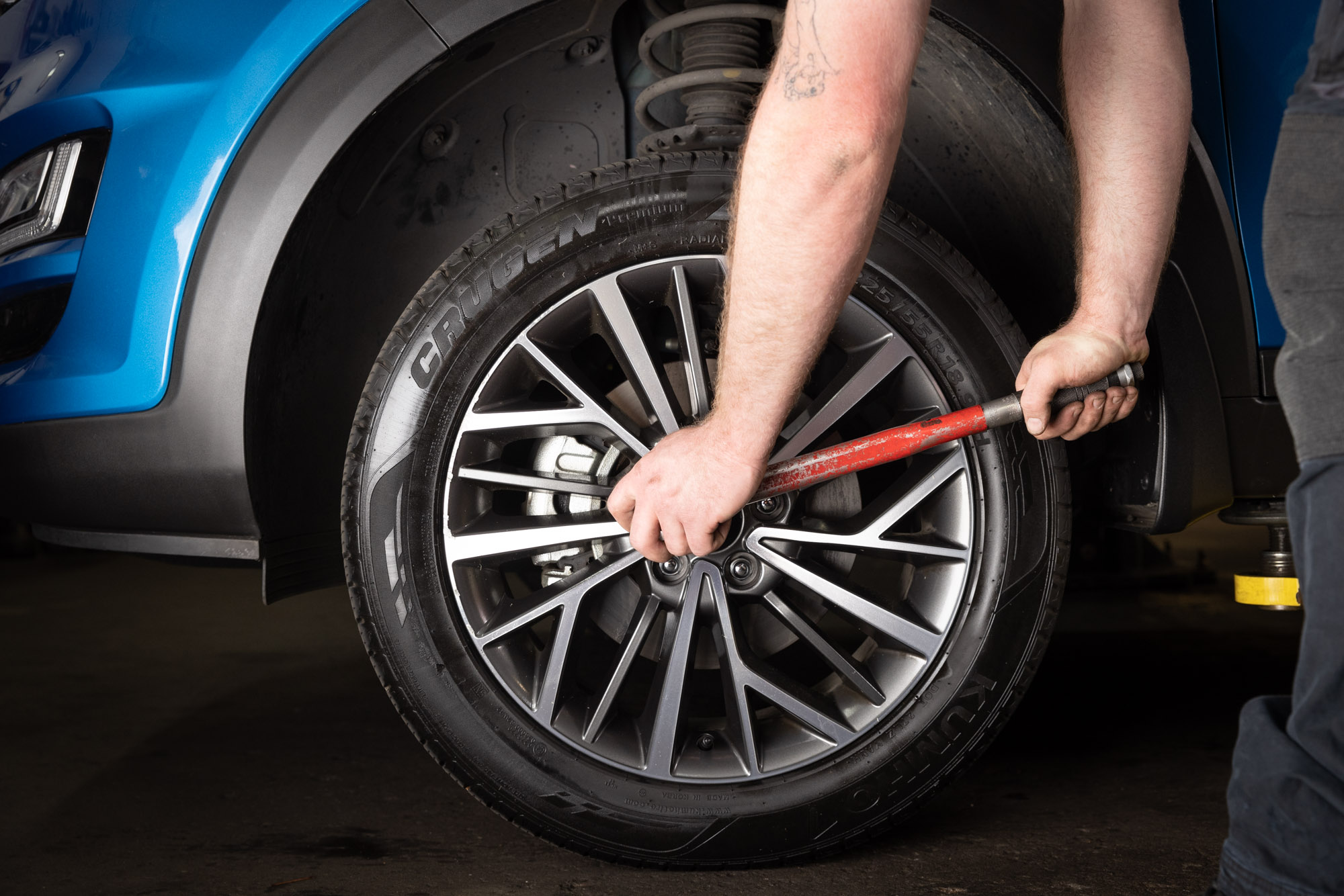 Tyres and Alignment – Cherry Service Centre